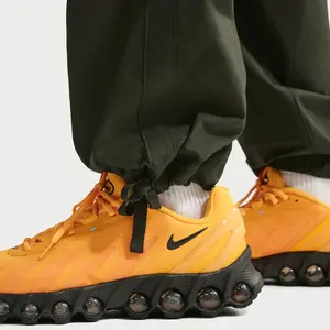 Nike Sportswear Club Pants - Green