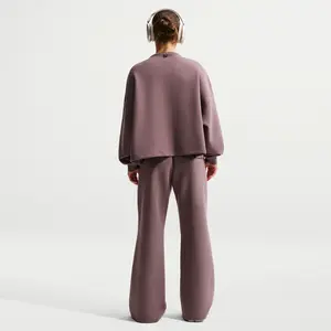 Nike 24.7 Impossiblysoft Dri-fit Oversized Crew-neck Top - Purple