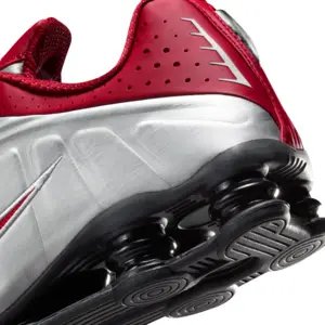 Nike Shox R4 Sneakers - Grey