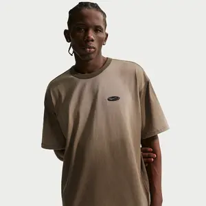 Nike Sportswear Premium Essentials T-shirt - Brown
