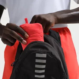 Nike Stride Repel Uv Running Jacket - Red