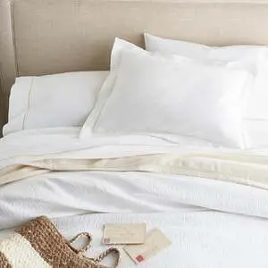PEACOCK ALLEY Boutique Flat Sheet - Sky