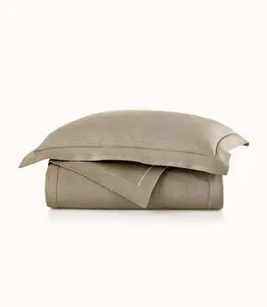 PEACOCK ALLEY Rio Satin Stitch Coverlet