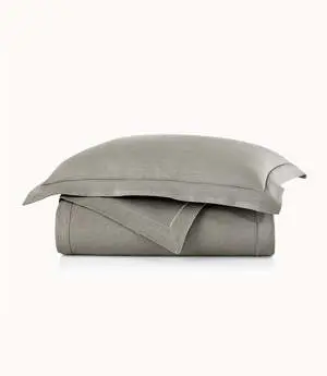 PEACOCK ALLEY Rio Satin Stitch Coverlet