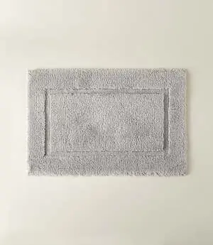 PEACOCK ALLEY Tiffany Cloud Bath Rug - Flint