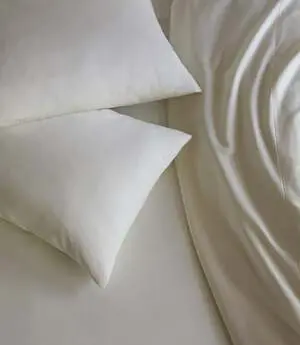 PEACOCK ALLEY Clara Sateen Sheet Set - Linen