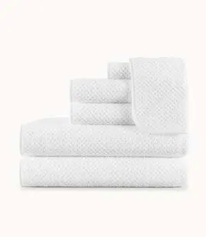 PEACOCK ALLEY Catalina Towel - White