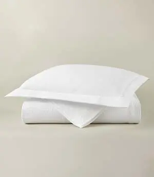 PEACOCK ALLEY Montauk Matelassé Coverlet - Barely Blue