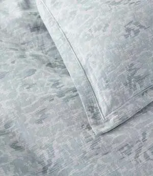 PEACOCK ALLEY Ravenna Jacquard Sham - Blue