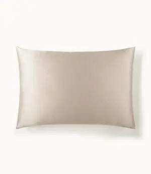 PEACOCK ALLEY Mulberry Pillowcase