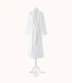 PEACOCK ALLEY Jubilee Towel & Bathrobe Bundle