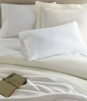 PEACOCK ALLEY Virtuoso Sateen Pillowcases - Platinum