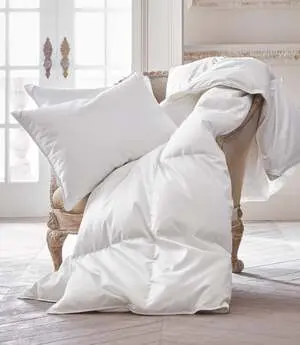 PEACOCK ALLEY 700 Fill Canadian Down Duvet - White