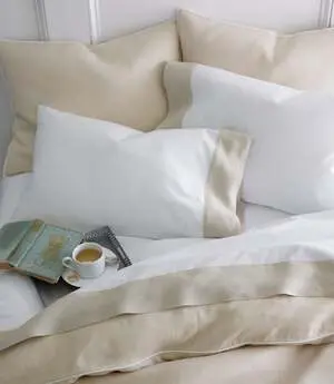 PEACOCK ALLEY Mandalay Sheet Set Beige