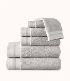 PEACOCK ALLEY Coronado Luxe Towel - Blue