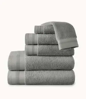 PEACOCK ALLEY Coronado Luxe Towel - Blue