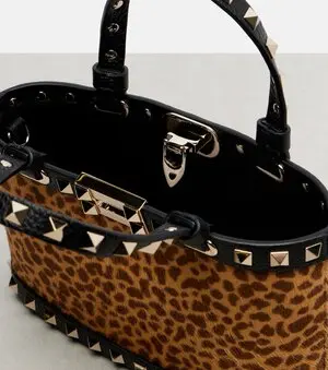 Valentino Garavani Rockstud Calf Hair Top-handle Bag - Brown