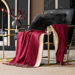 TOGAS Marinetti Throw