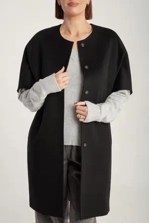 1982 Cashmere Cape Coat With Crew Neck - Black