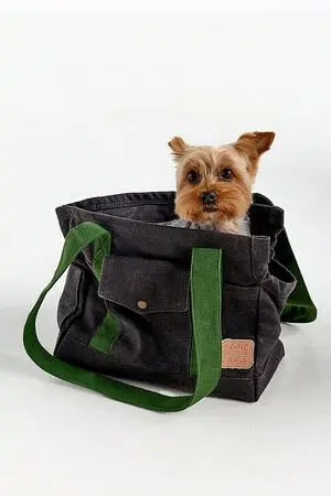 GONE TO THE DOGS Miles Pet Carrier Bag - Grey