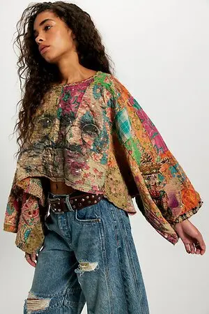 MAGNOLIA PEARL Quilted Poncho Top