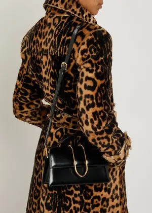 Jacquemus Le Grand Bambino Glossed Leather Bag
