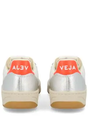 VEJA V-10 Sneakers