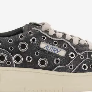 AUTRY Suede Sneakers With Metal Eyelet Decoration - Black