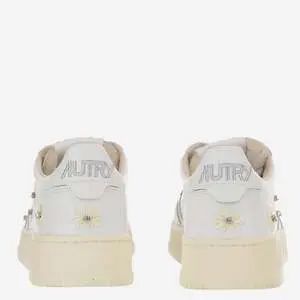 AUTRY Medalist Low Leather Sneakers