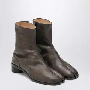 Maison Margiela Round Toe Boots For Men