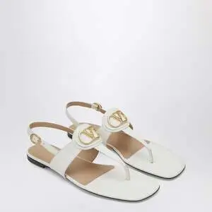 Valentino Garavani Vlogo Signature Thong Sandals - White