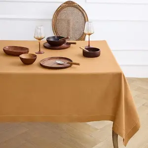 SOLINO HOME Linen Tableclothclassic Hemstitch Brown Sugar