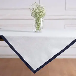SOLINO HOME Linen Table Throwclassic Navy And White