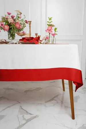 SOLINO HOME Linen Table Throwcontempo Red And White