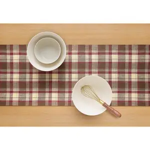 SOLINO HOME Linen Table Runnerrustic Plaid