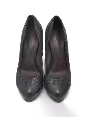 Bottega Veneta Leather Intrecciato Pumps