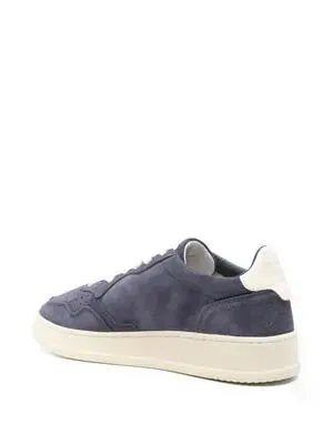 AUTRY Perforated Lace-up Sneakers