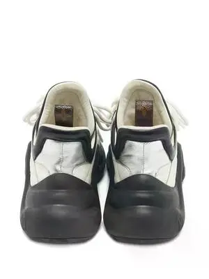 LOUIS VUITTON Arclight Sneakers