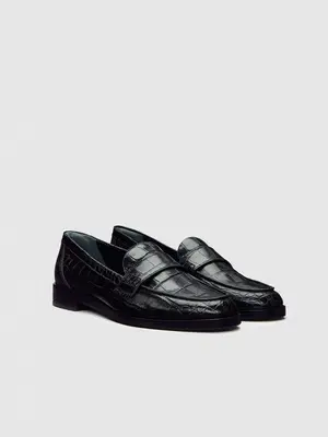 REFORMATION Kaylee Croc Loafer - Black
