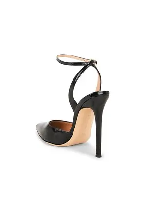 GIANVITO ROSSI Cara Nuit Pump