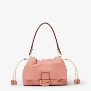 Fendi Mamma Baguette Medium