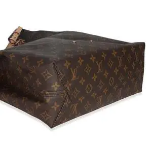 LOUIS VUITTON Monogram Canvas Atlantis Mm