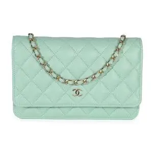 Chanel Quilted Caviar Wallet On Chain - Green