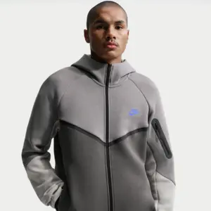 Nike Tech Fleece Windrunner Full-zip Jacket