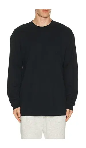 SKIMS Heavyweight Cotton Long Sleeve T-shirt In Black - Obsidian