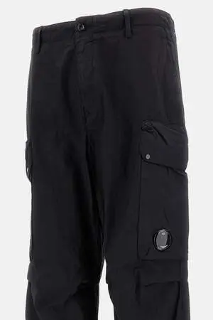 C.P. COMPANY Pantaloni Cargo Boxy Con Lente In Micro-reps - Black