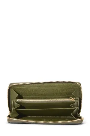 Gucci Logo Embossed Zip Around Wallet