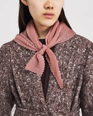 Colombo Cashmere-silk Plissé Scarf