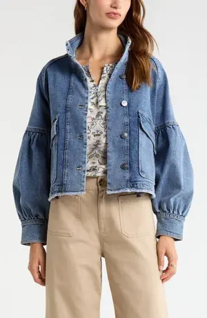 Treasure & Bond Denim Jacket With Frayed Hem - Medium Wash