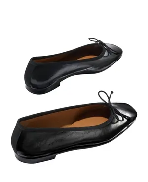 MARGAUX LONNBERG The Fonteyn Flats - Black Crinkle-gloss Nappa